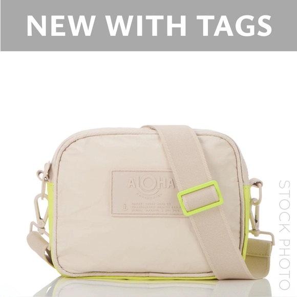 ALOHA Collection | Bags | Aloha Collection Le Tour | Poshmark